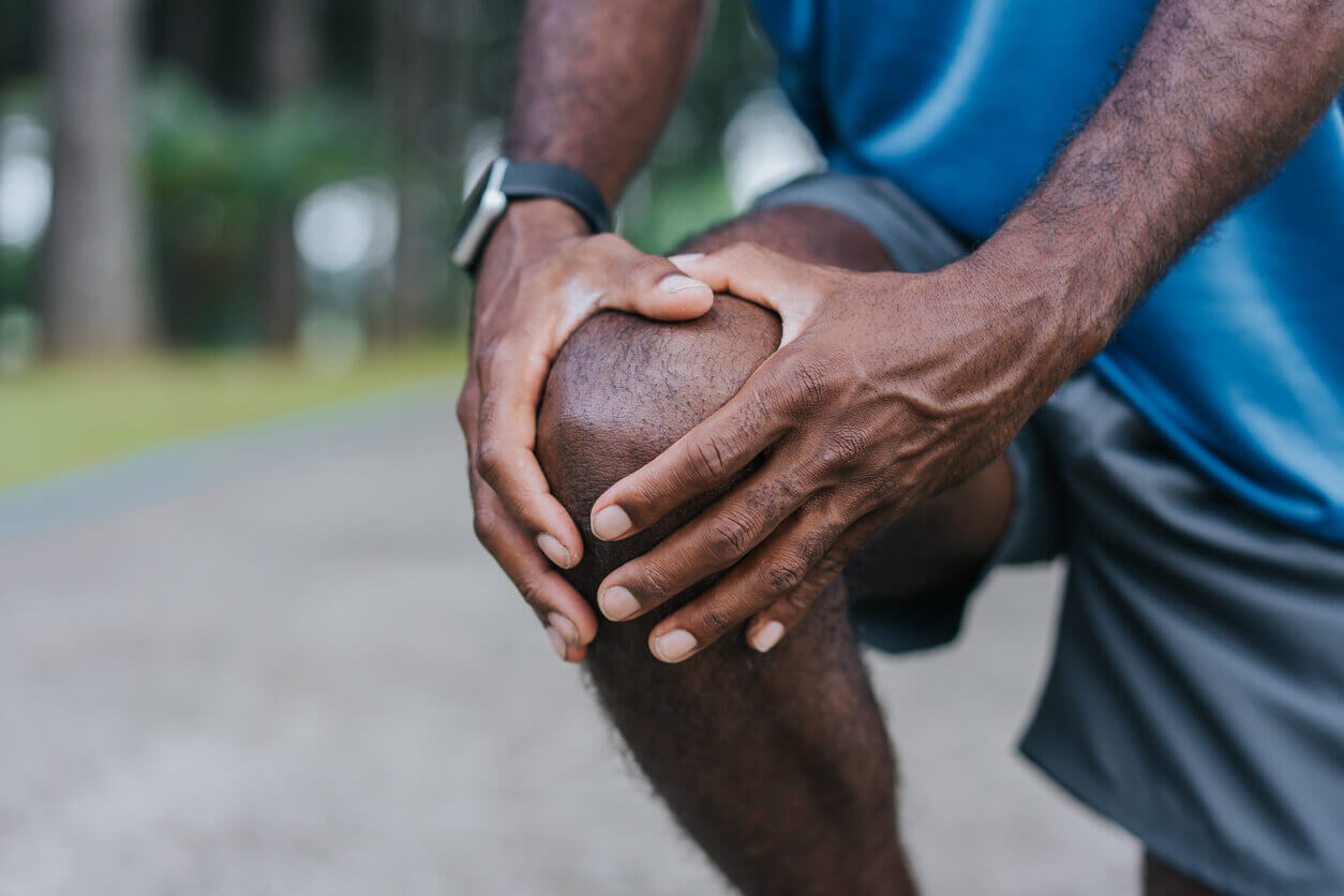 Common Causes of Joint Pain: Understanding the Basics - Advanced ...