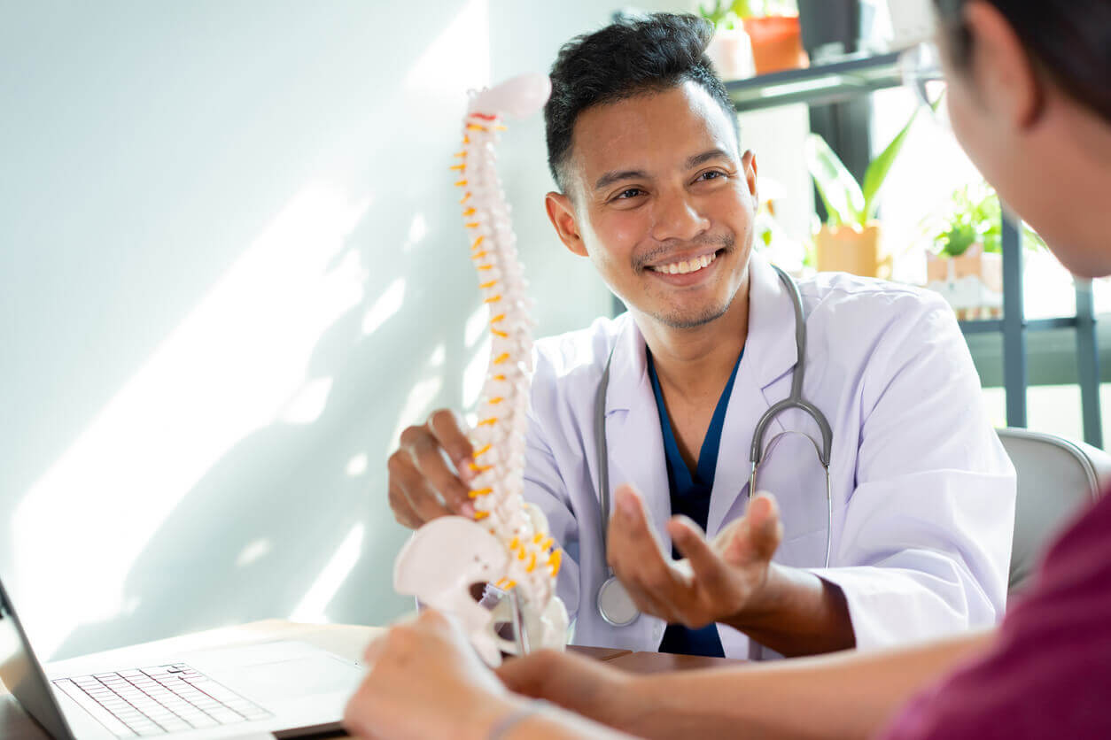 Spinal Decompression Therapy: Benefits and Considerations - Advanced ...